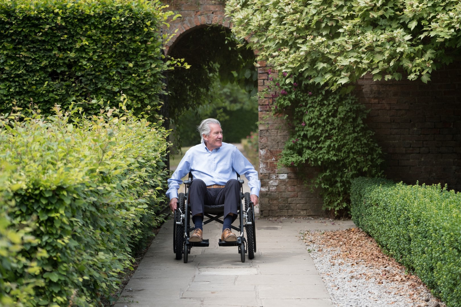 VanOs Excel G-Explorer | All Terrain Folding Self Propelled Wheelchair ...