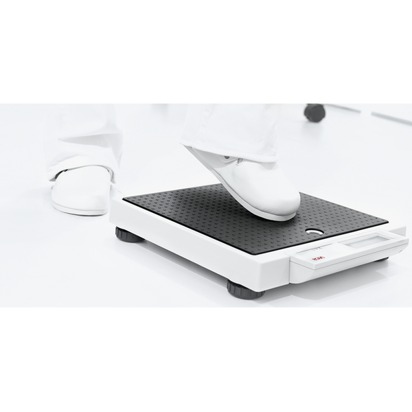 Seca 875 | Lightweight Flat Weighing Weighing Scales - Adapt Life
